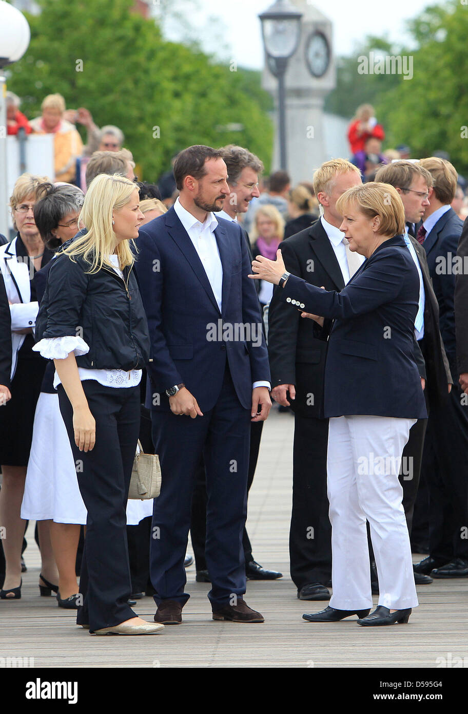 German heir to the throne hi-res stock photography and images - Alamy