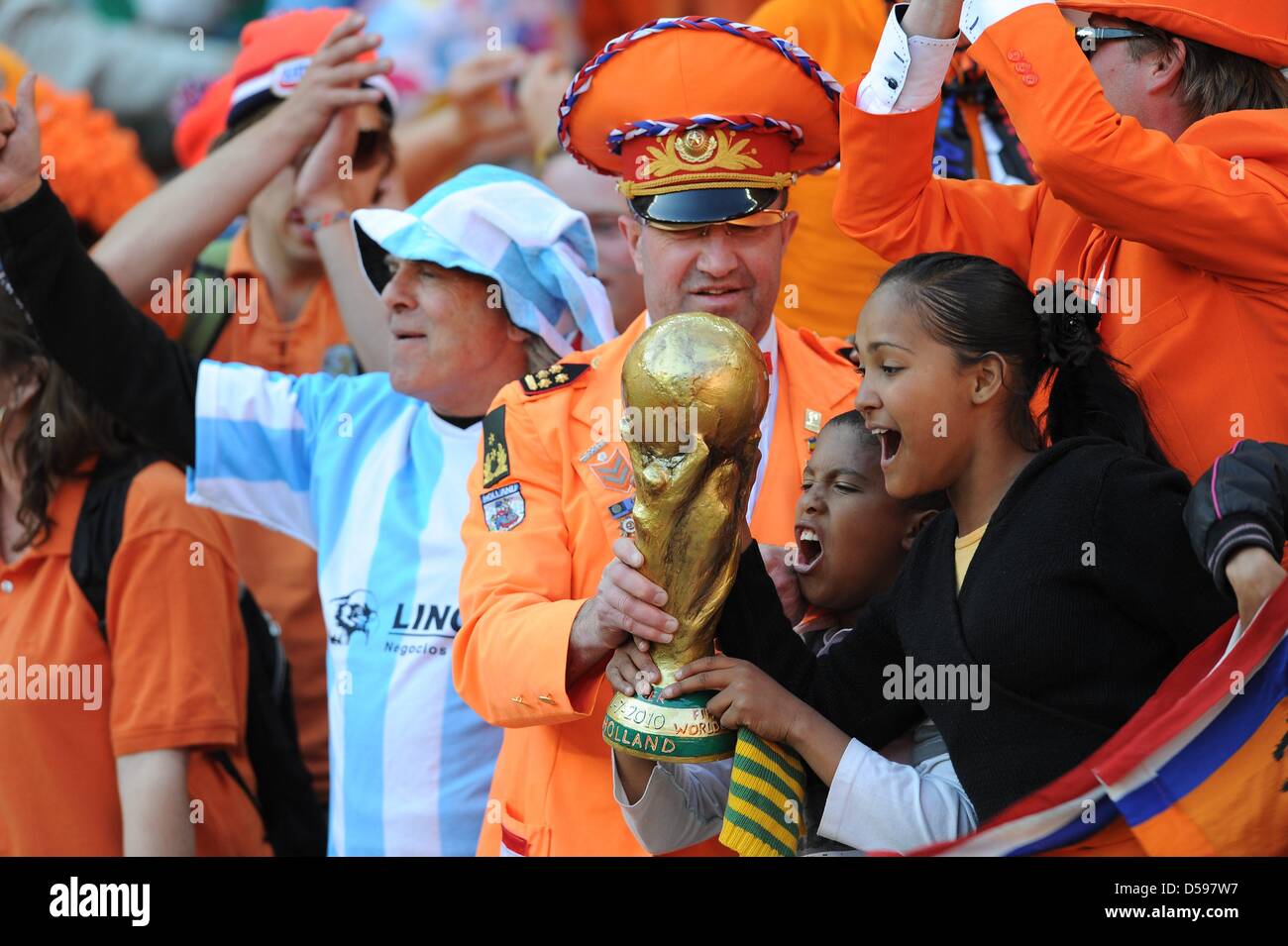 Dutch fans in fifa world hi-res stock photography and images - Alamy