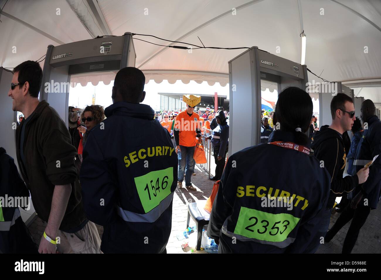 Soccer security match south africa hi-res stock photography and images ...