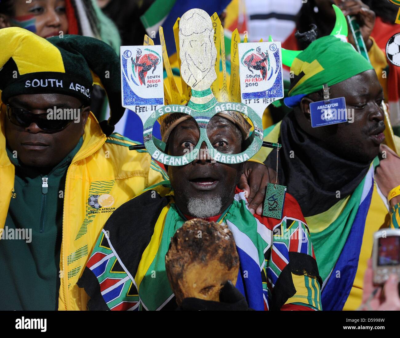 South african sports fans hi-res stock photography and images - Alamy