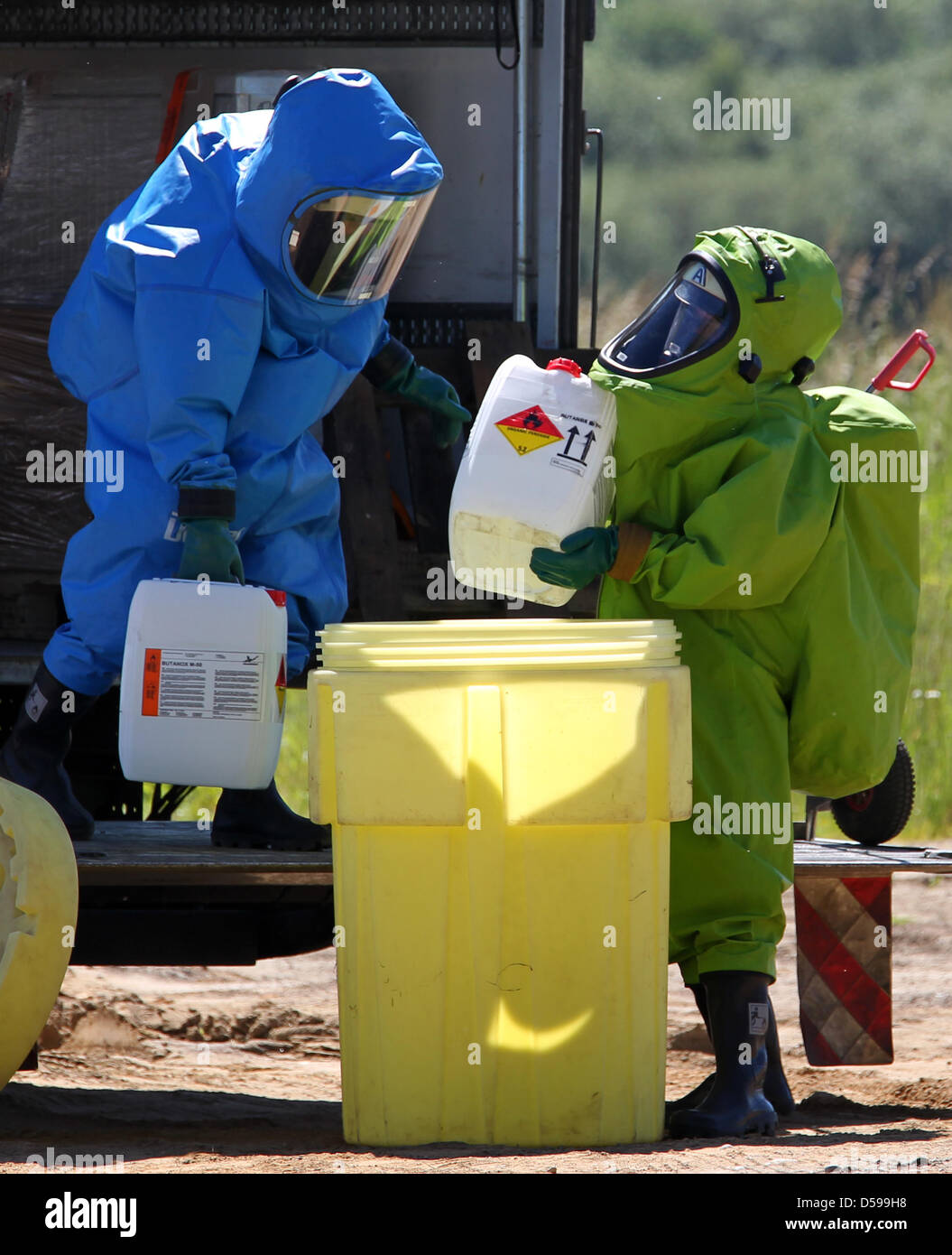 Chemical gases hi-res stock photography and images - Alamy