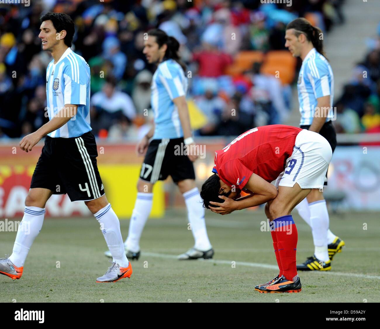 South Korea's Yeom Ki Hun reacts during the 2010 FIFA World Cup group B ...
