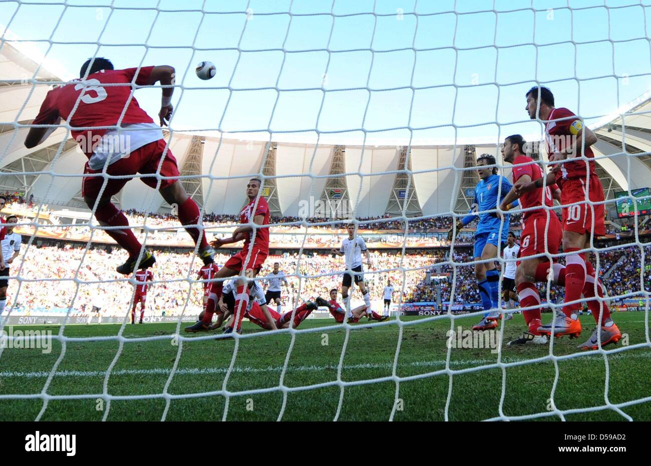 Aleksandar Kolarov (L-R), Nemanja Vidic, goalkeeper Vladimir Stojkovic ...