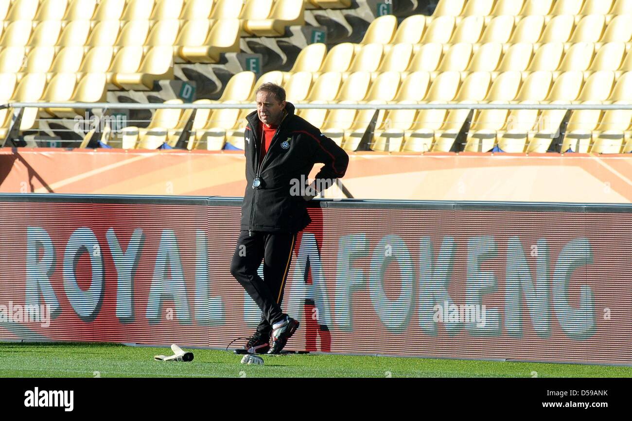 Ghana trainer milovan rajevac hi-res stock photography and images - Alamy