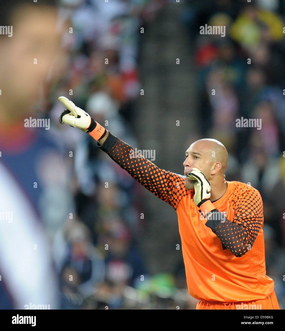 Goalkeeper Tim Howard of USA gestures during the FIFA World Cup 2010 ...