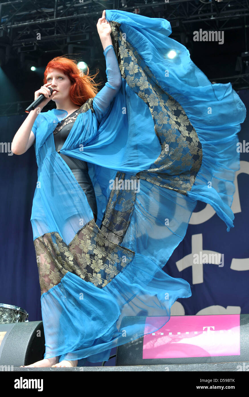 Die britische Singer-Songwriterin Florence Welch von "Florence and the ...
