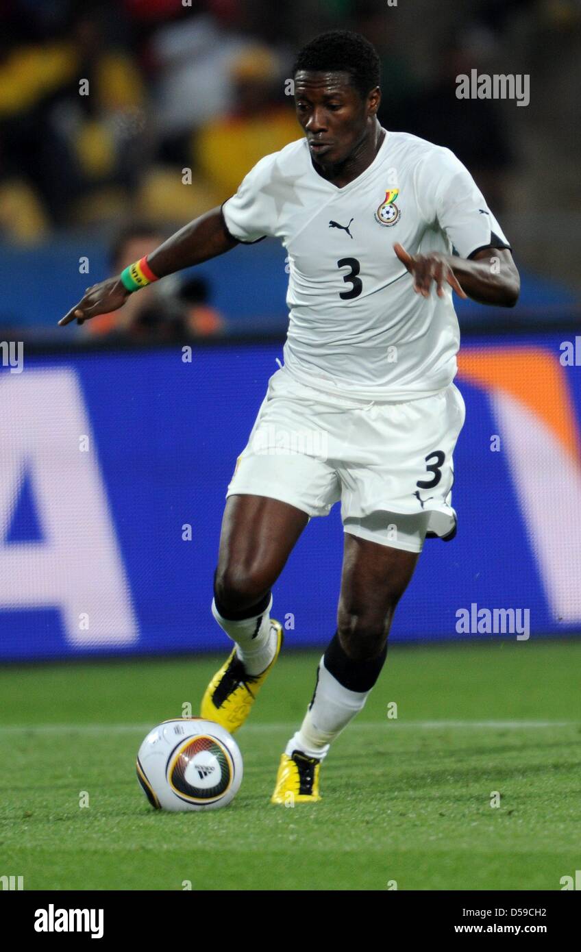 Asamoah gyan world cup 2010 hi-res stock photography and images - Alamy