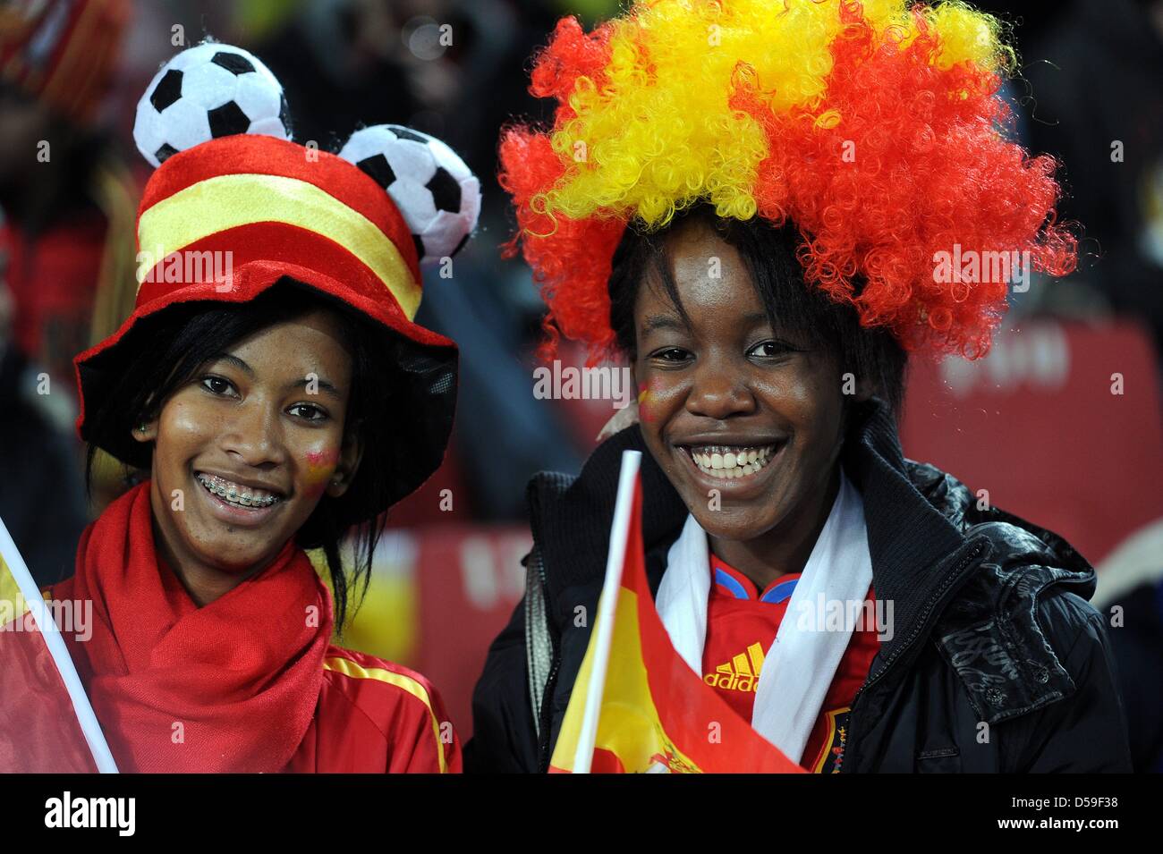 World cup supporters spain hi-res stock photography and images - Alamy