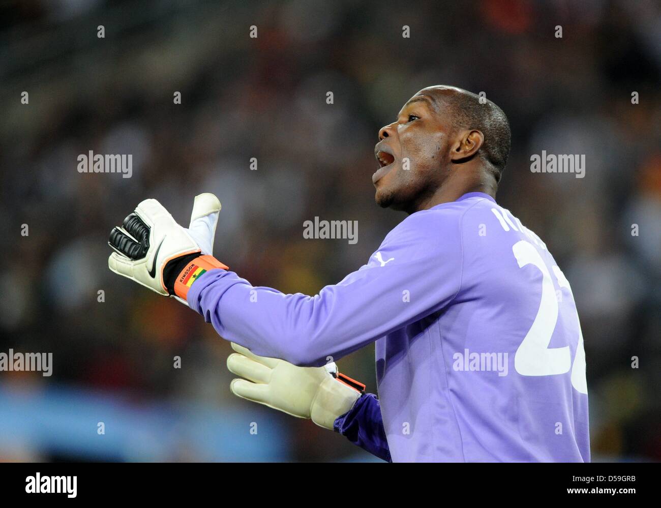 Ghana goalkeeper hi-res stock photography and images - Alamy