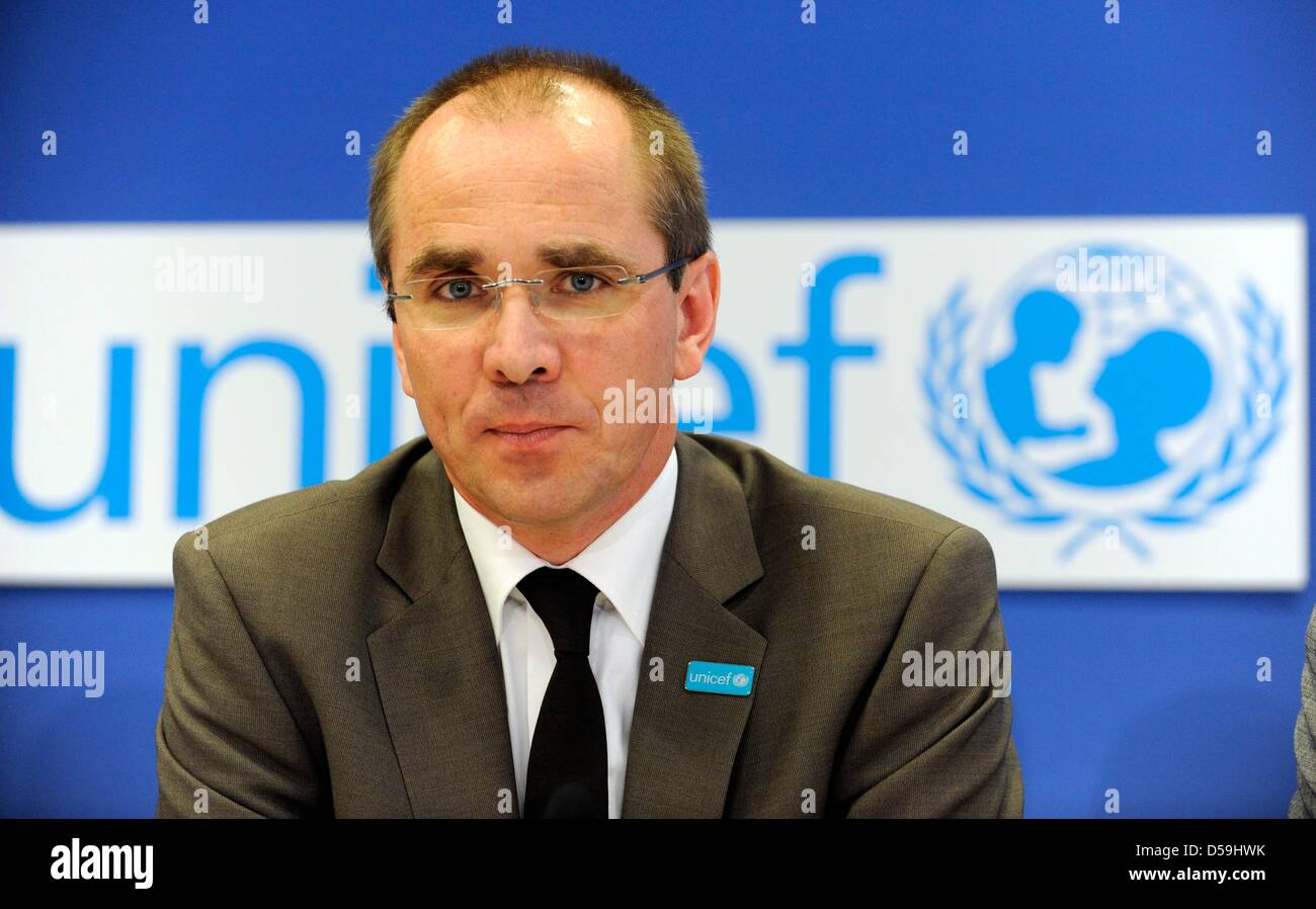 Juergen Heraeus, head of UNICEF Germany, presents the 2010 report in ...