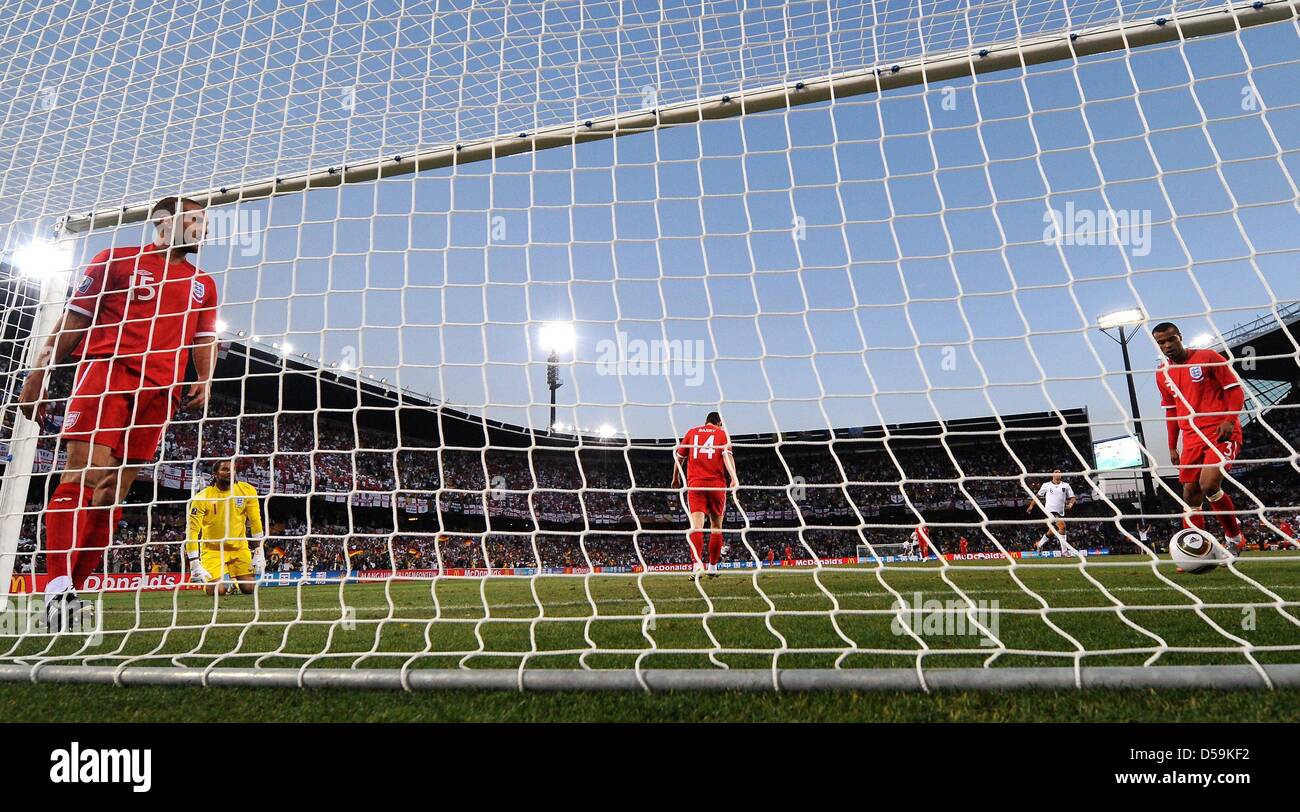 Soccer upson hi-res stock photography and images - Alamy