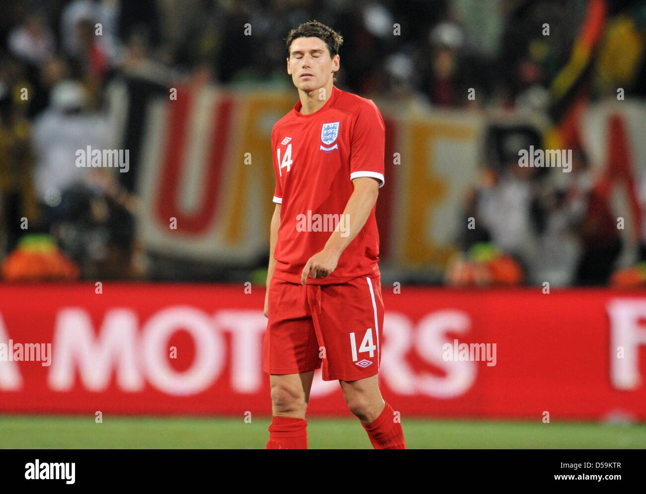 Gareth barry england hi-res stock photography and images - Alamy