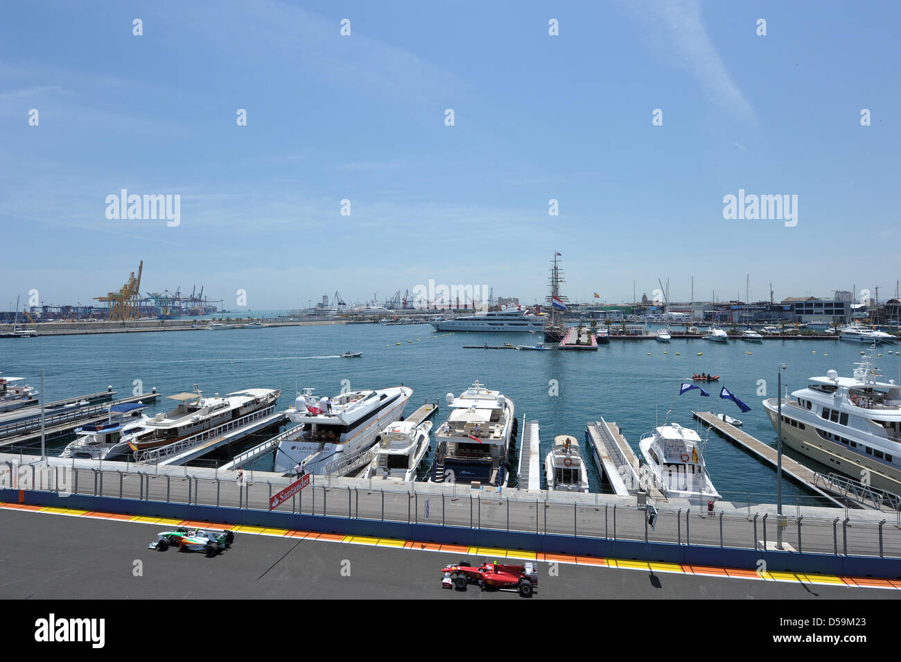 German Formula 1 racedriver Adrian Sutil (Force India) and Spain's ...