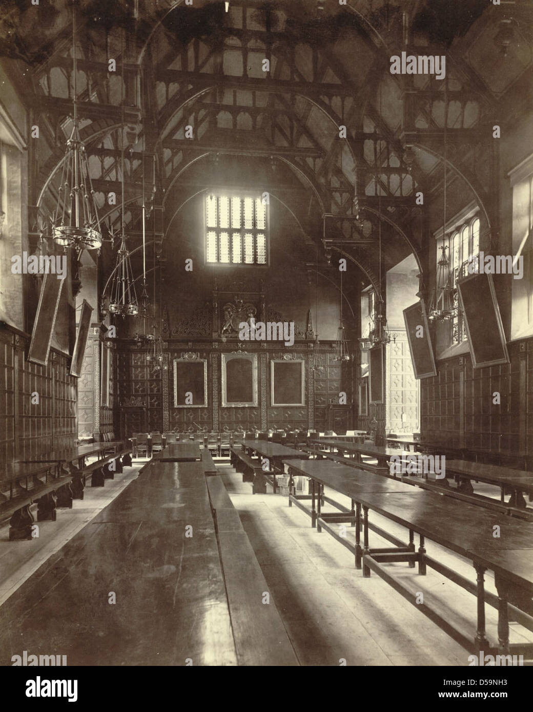 Trinity College Hall at Cambridge University features impressive beam ...