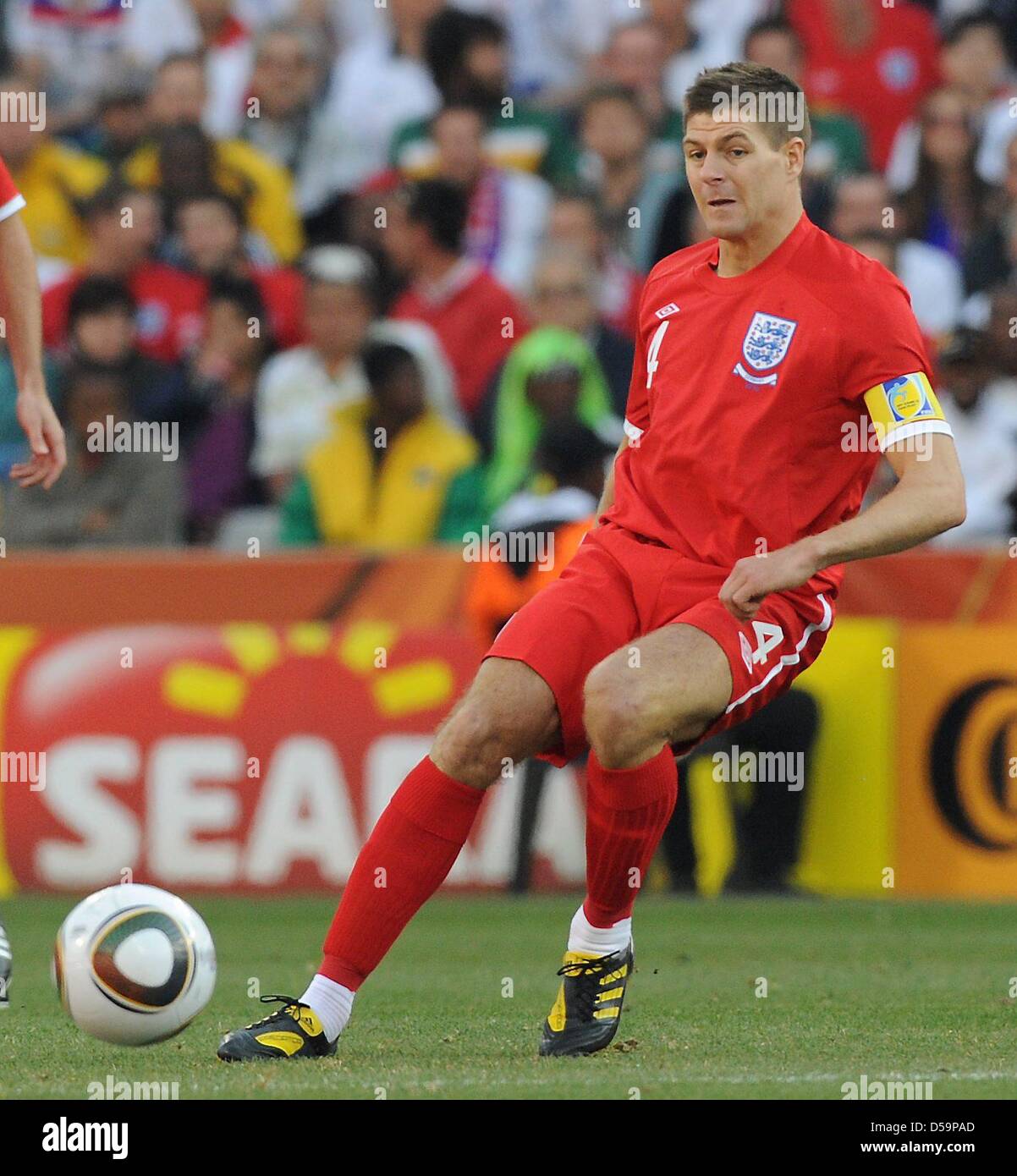 Gerrard england world cup hi-res stock photography and images - Alamy