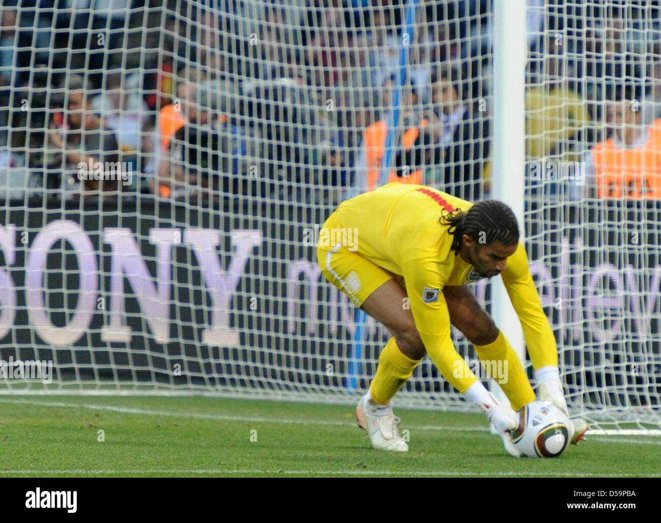 England Goalkeeper High Resolution Stock Photography and Images - Alamy