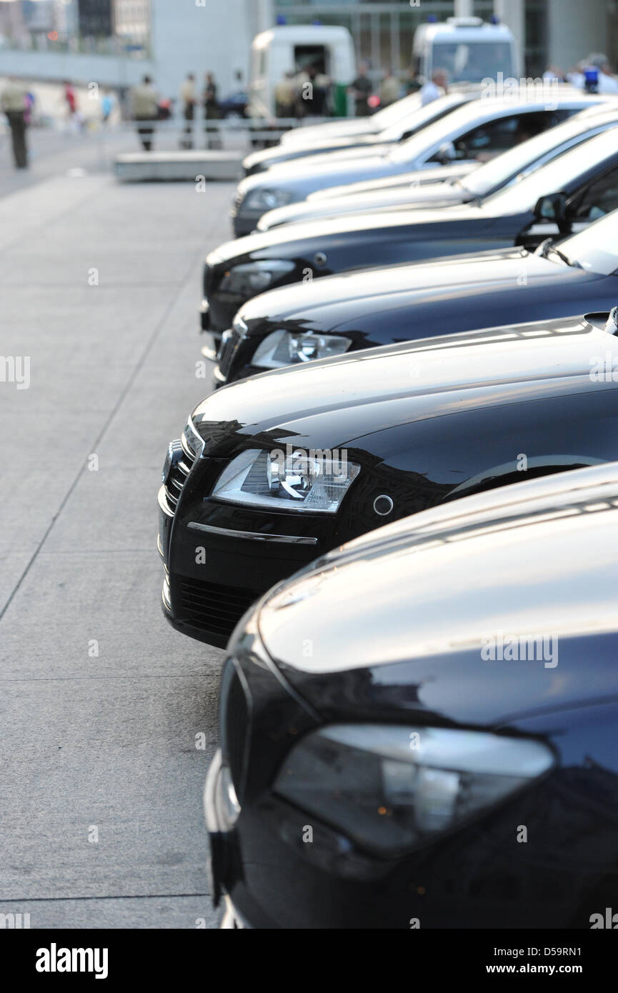 Official Cars High Resolution Stock Photography and Images - Alamy