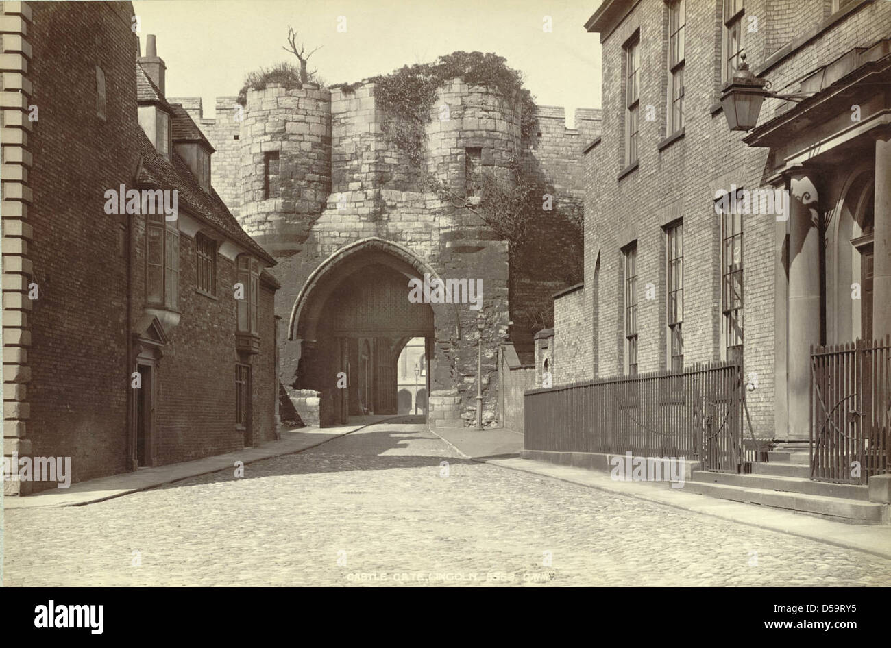 Old city gates of lincoln city hi-res stock photography and images - Alamy
