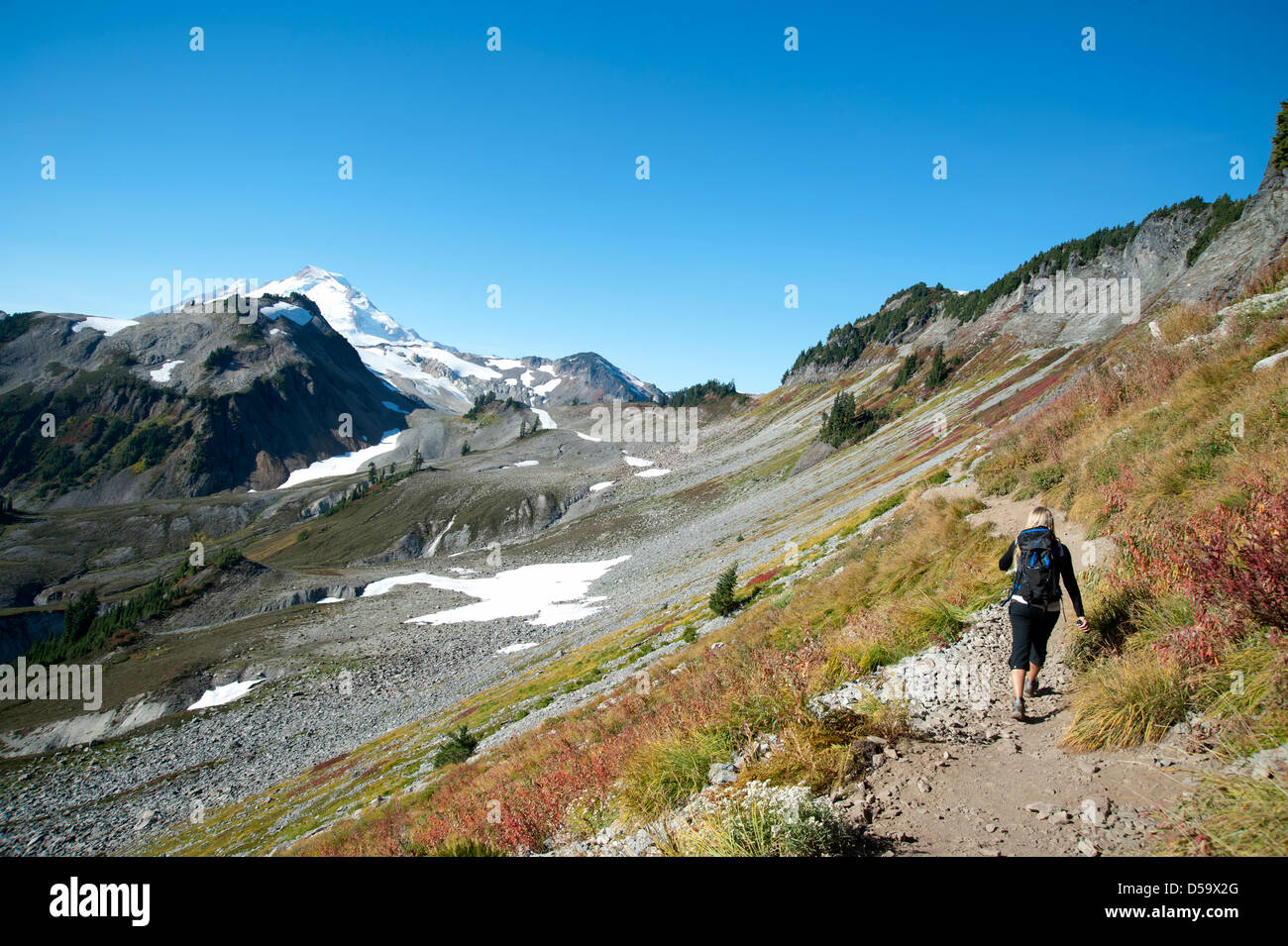 Northern cascade mountains hi-res stock photography and images - Alamy