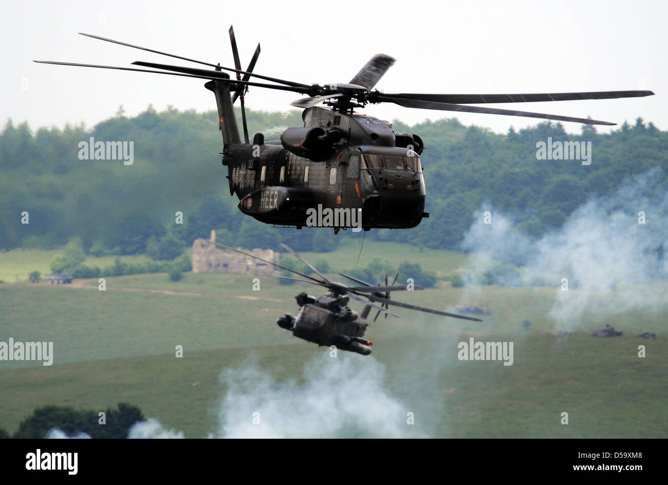 Ch 53 helicopter airborne hi-res stock photography and images - Alamy