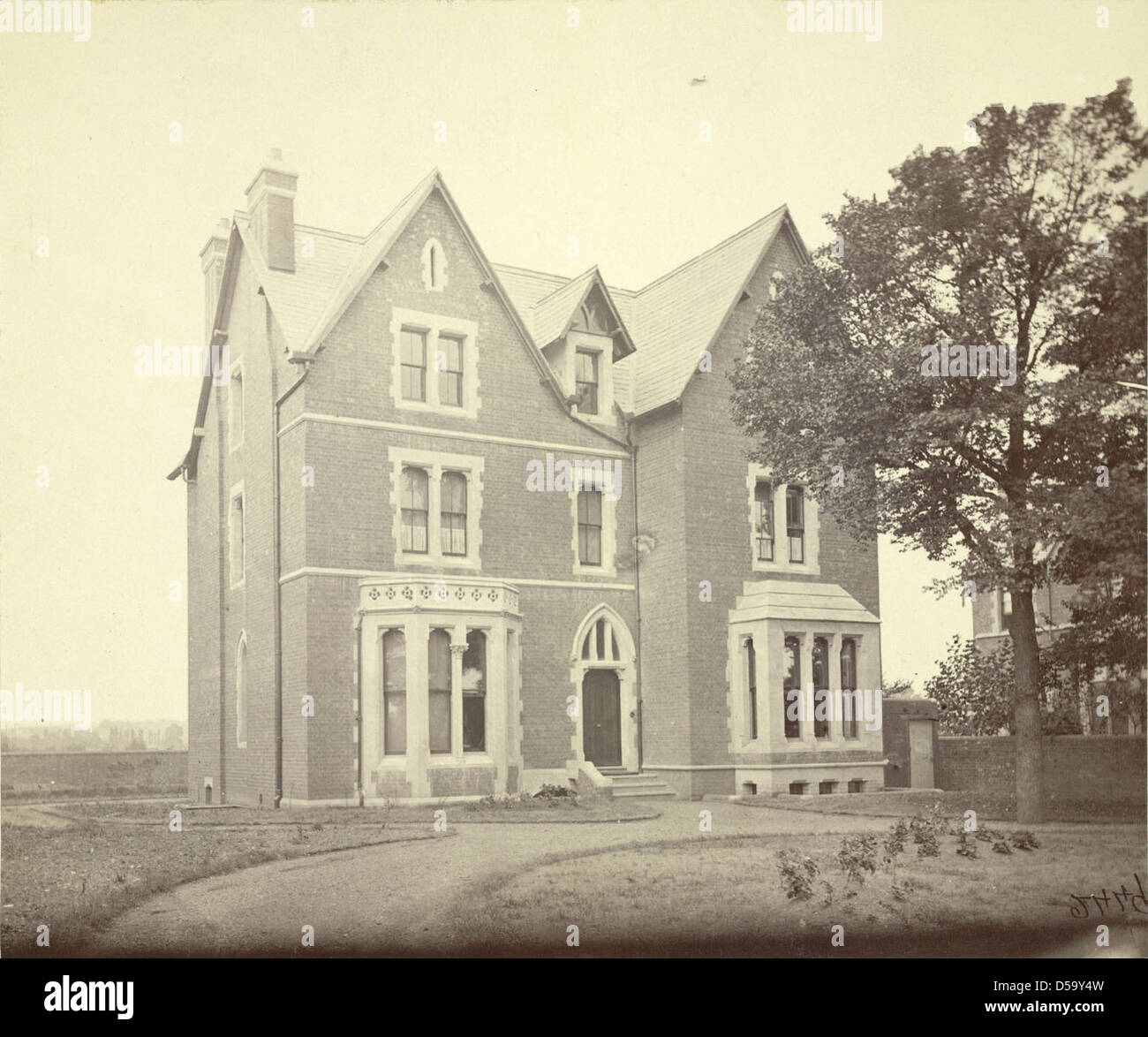 19th century victorian windows hi-res stock photography and images - Alamy