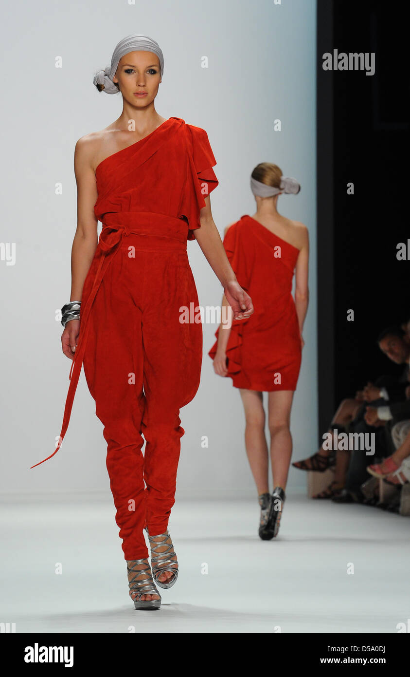 Models walk across the runway of the Mercedes-Benz Fashion Week in ...