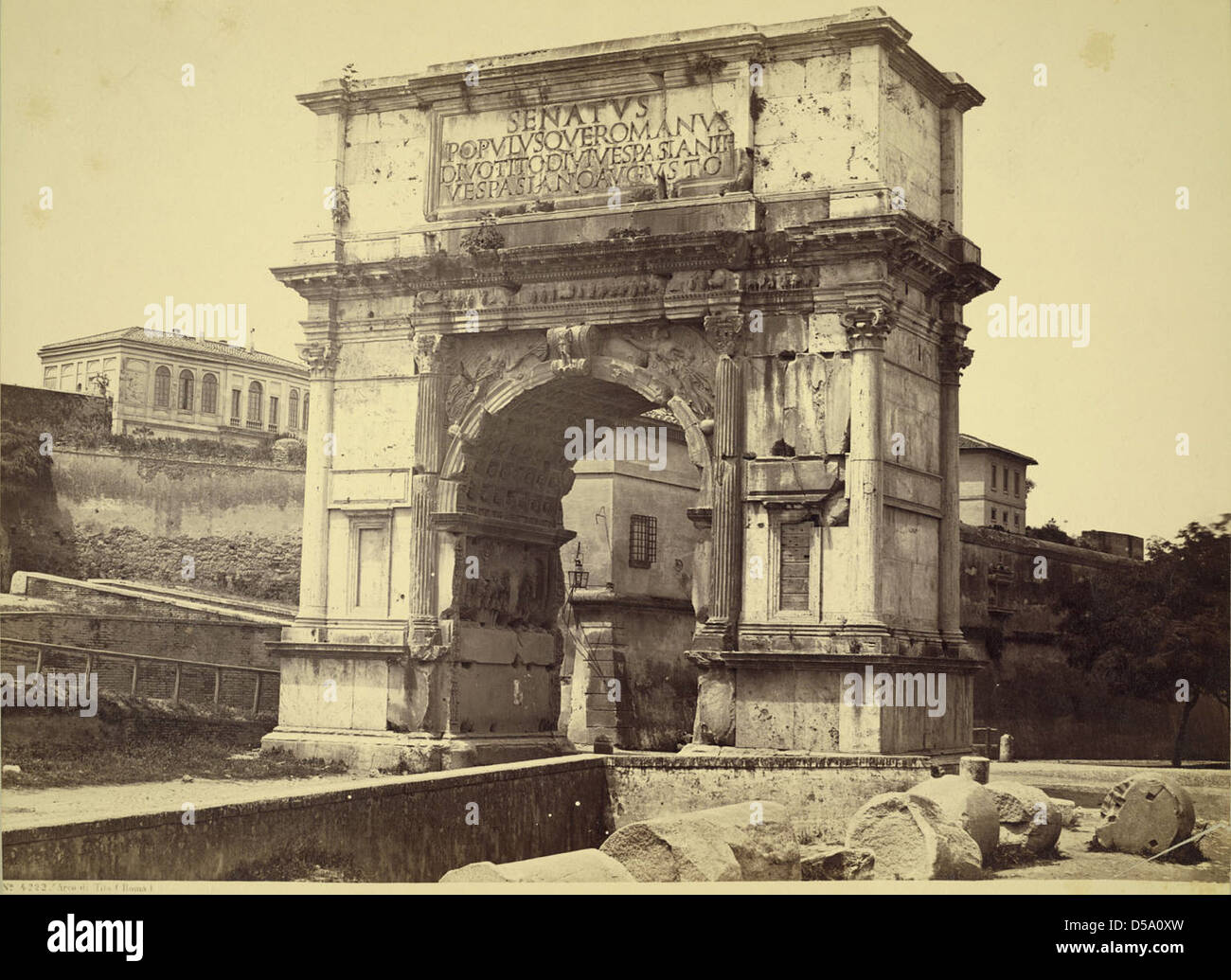 Triumphal arches of rome hi-res stock photography and images - Alamy