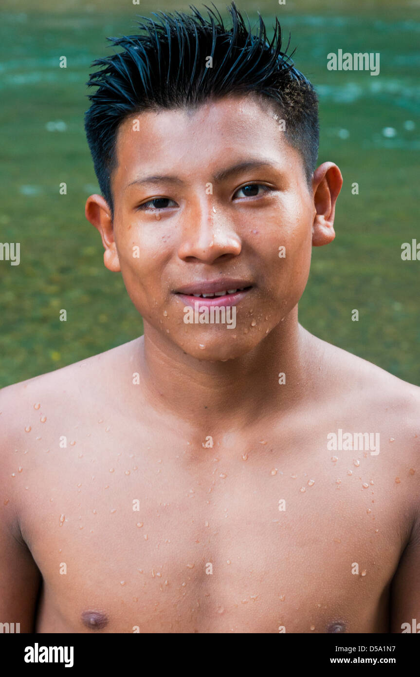 Bribri community hi-res stock photography and images - Alamy