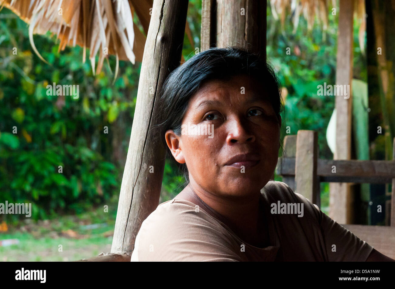 Indigenous bribri woman hi-res stock photography and images - Alamy