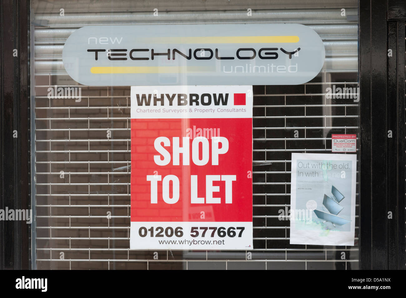 Shop to let with sign in the window in Colchester UK Stock Photo - Alamy