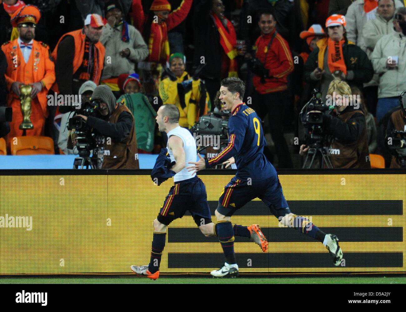 Iniesta scoring 2010 world cup final hi-res stock photography and ...