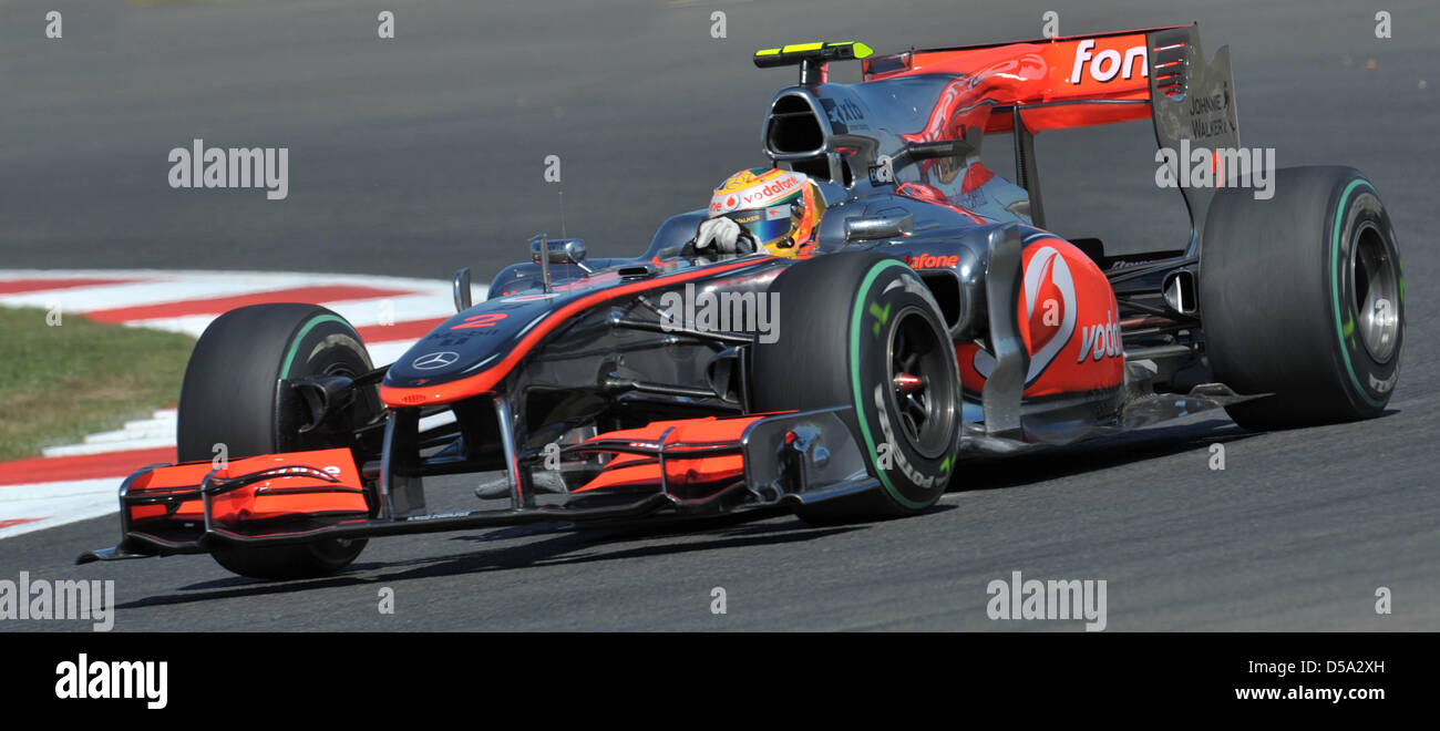 Der britische Formel-1-Rennfahrer Lewis Hamilton von McLaren Mercedes ...