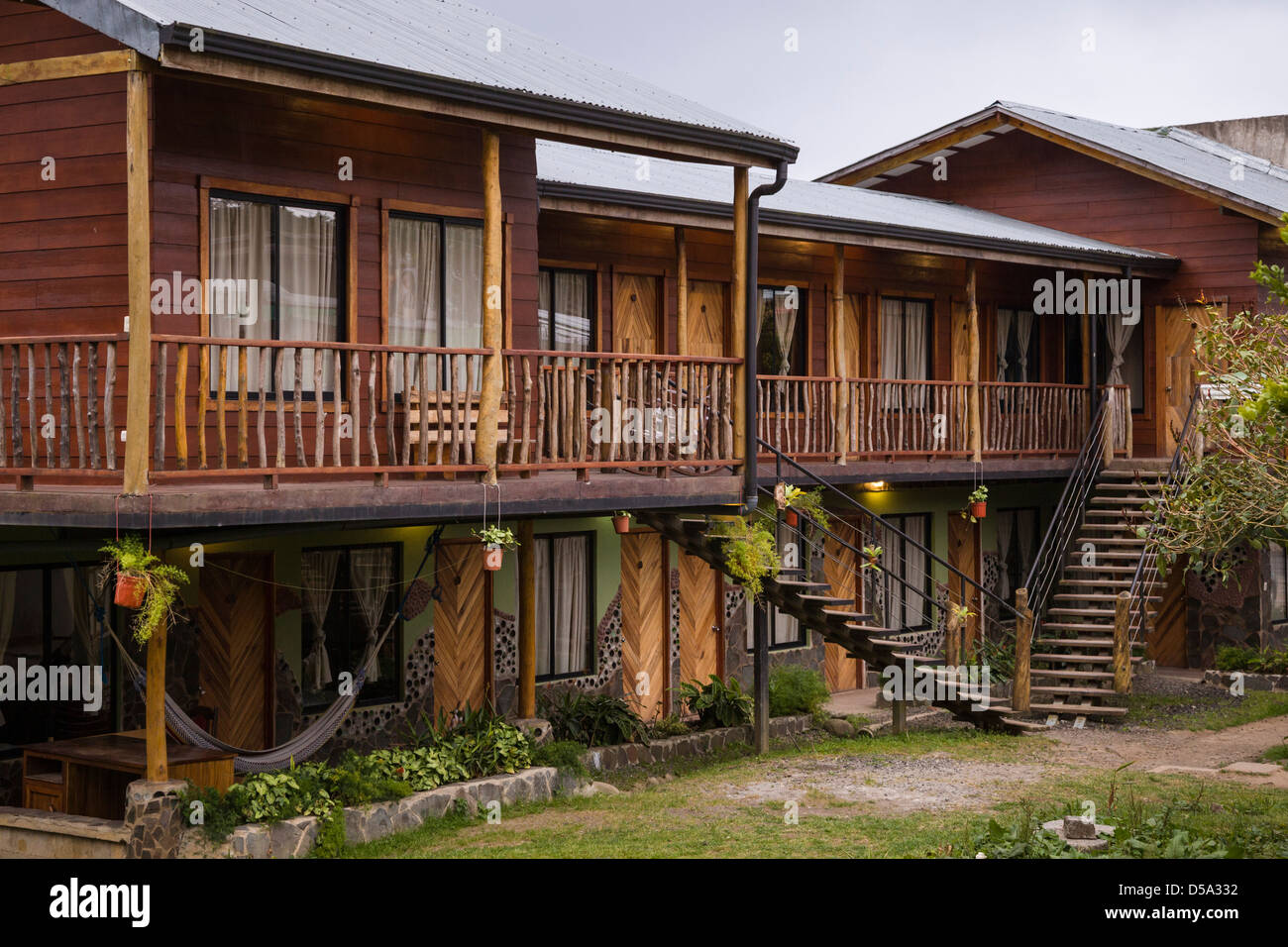 Rustic cabins at the Hotel Pension Santa Elena, Monteverde, Costa Rica ...