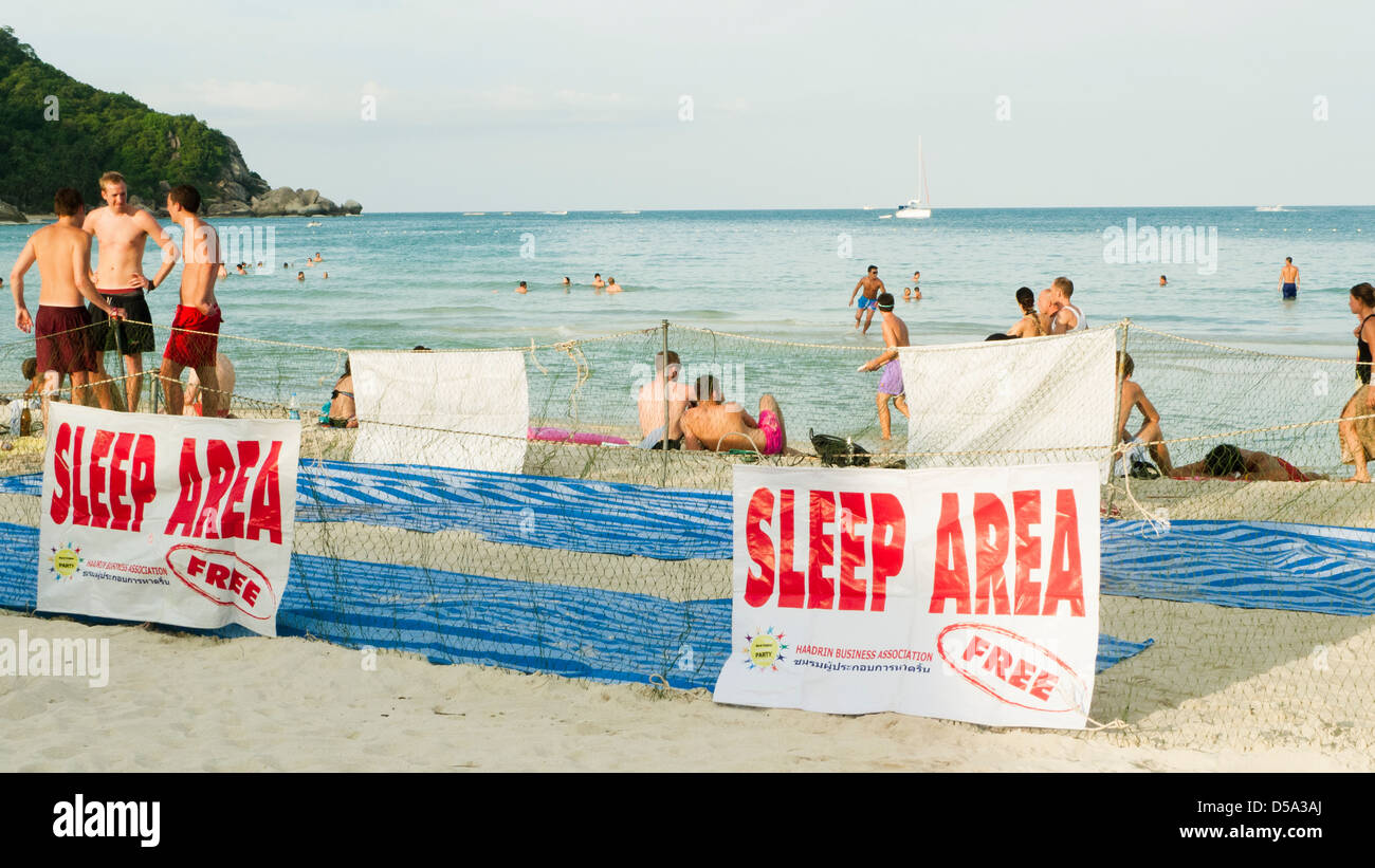 sleep area for drunk party goers, full moon night in Haad Rin beach of ...