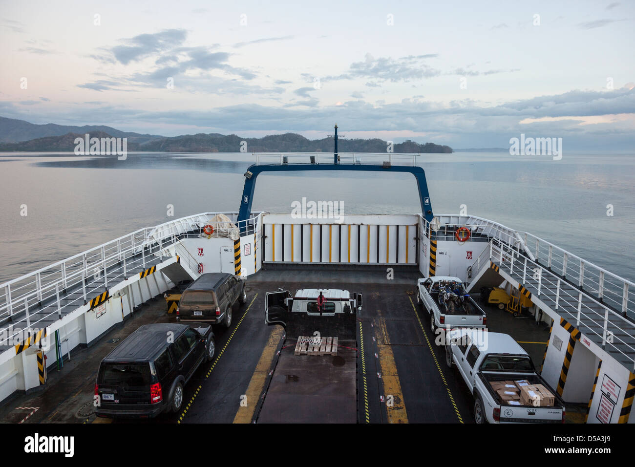 Naranjo ferry hi-res stock photography and images - Alamy