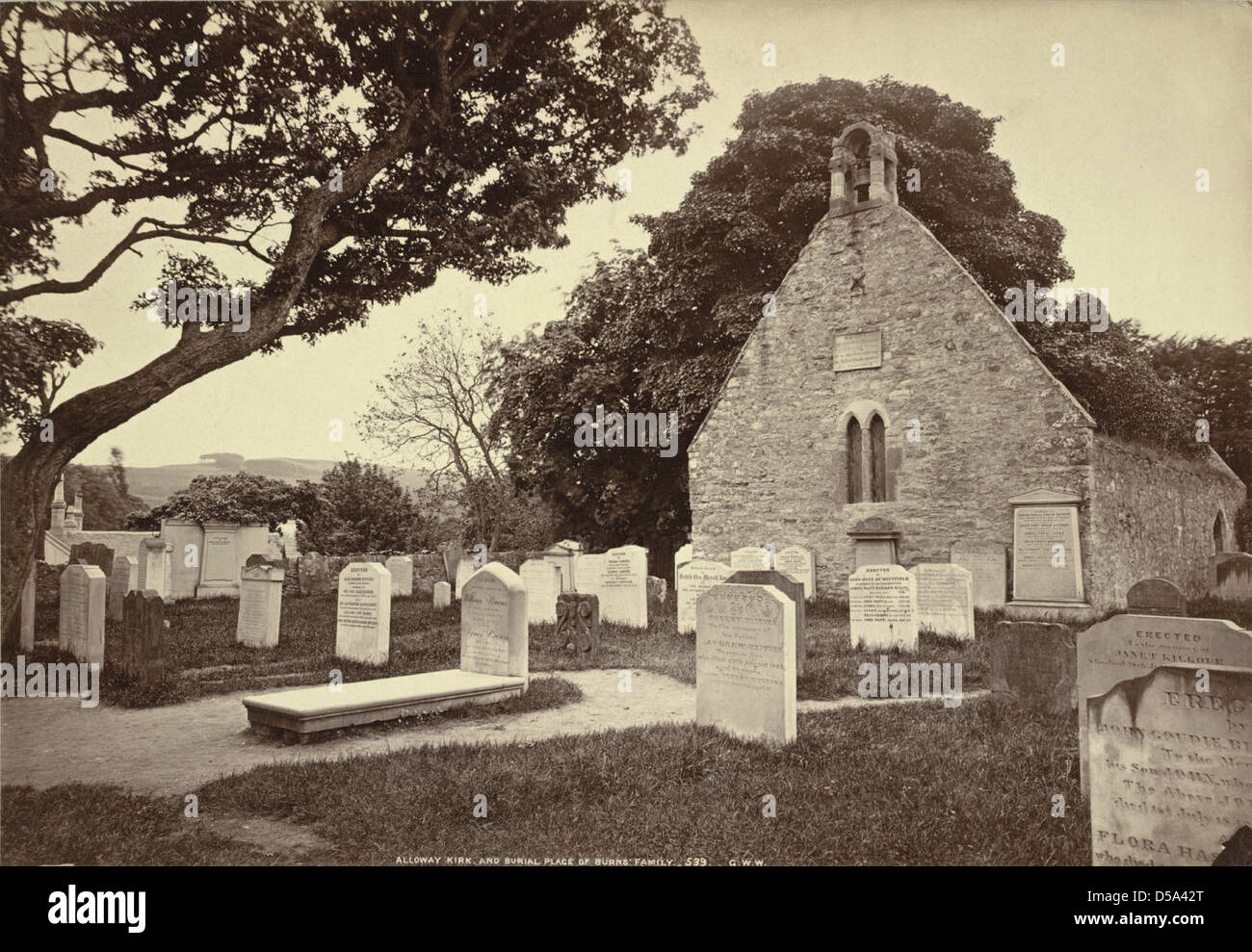 Alloway Kirk and Burial Place of Burns's Family Stock Photo - Alamy