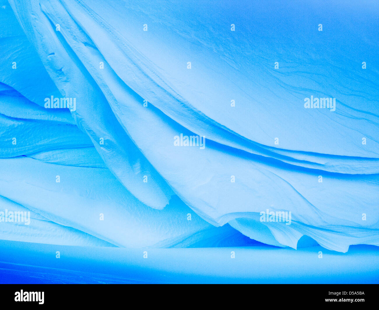 cold,blue arctic snow Stock Photo - Alamy