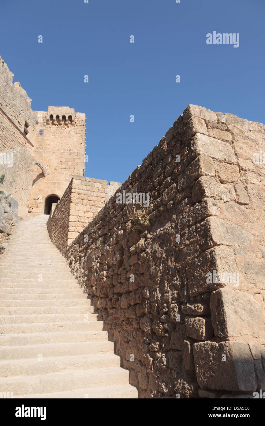 A view of the Lindos Acropolis, Rhodes, Greece Stock Photo - Alamy