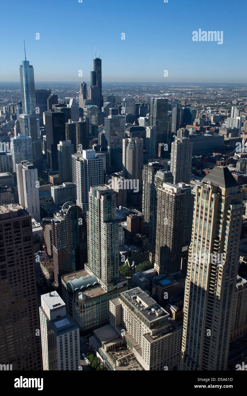 LOOP SKYLINE DOWNTOWN CHICAGO ILLINOIS USA Stock Photo - Alamy