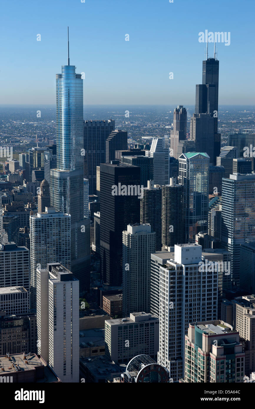 LOOP SKYLINE DOWNTOWN CHICAGO ILLINOIS USA Stock Photo - Alamy