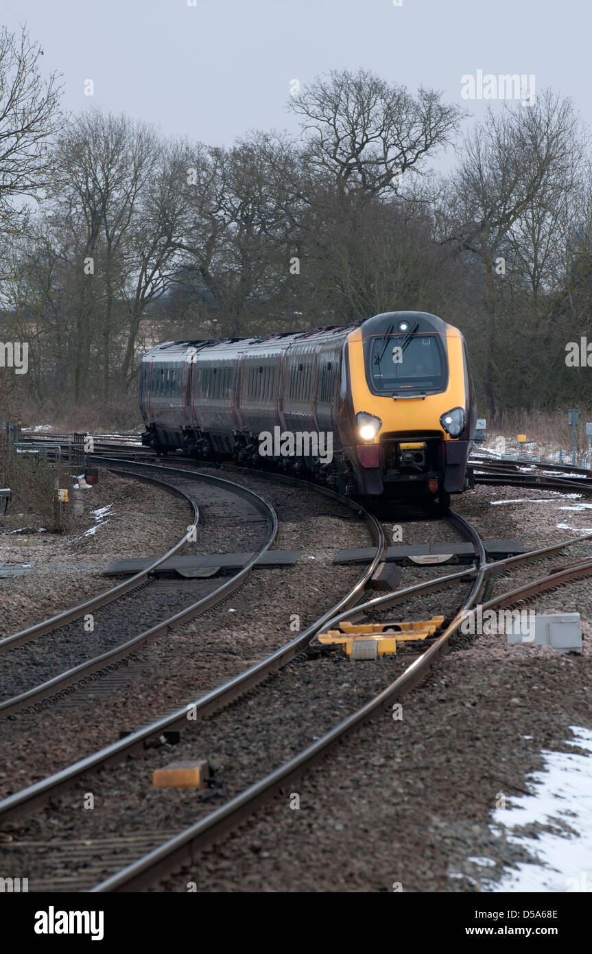 Train tracks in country hi-res stock photography and images - Alamy