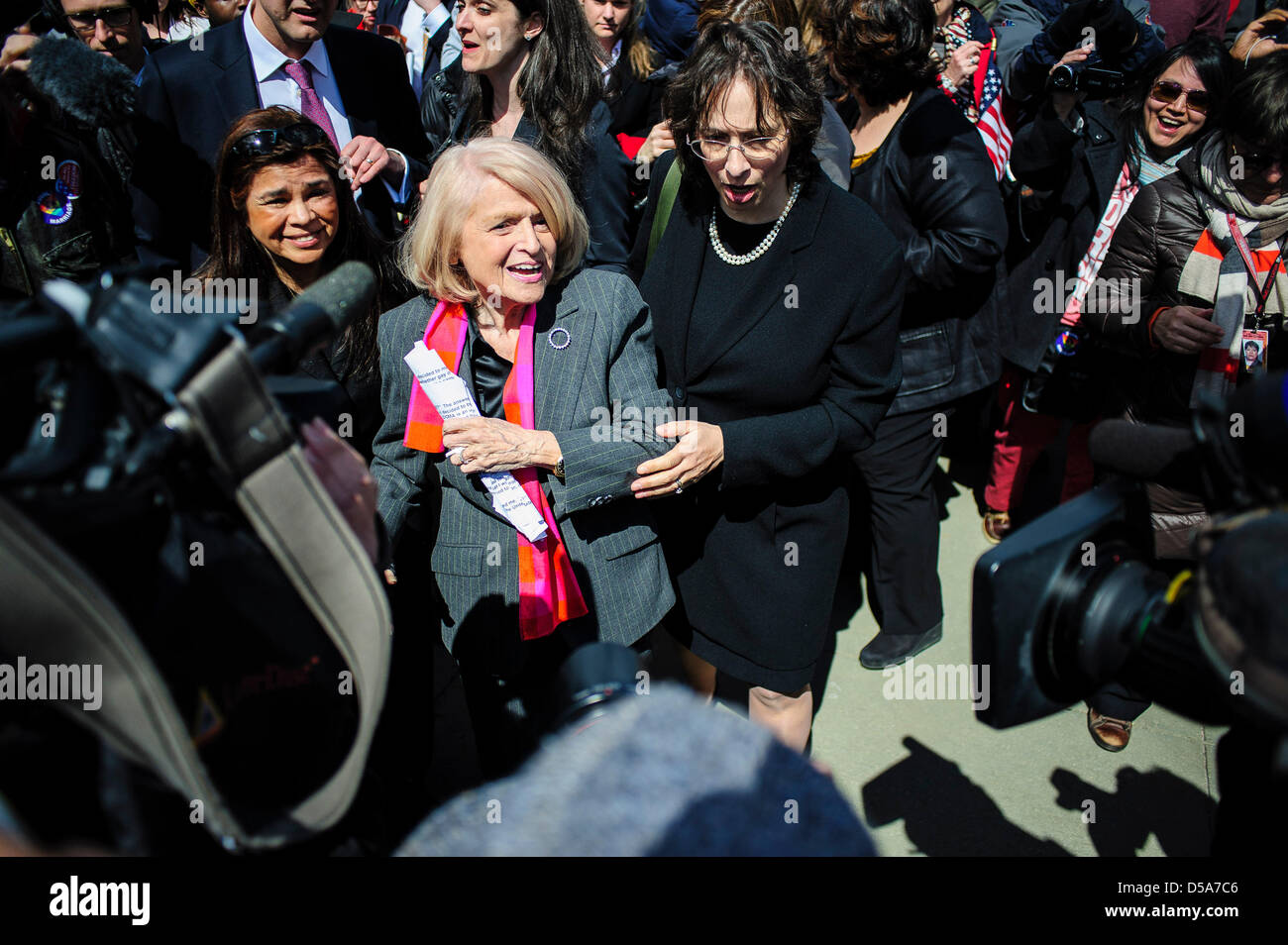 Edith windsor and thea spyer hi-res stock photography and images - Alamy