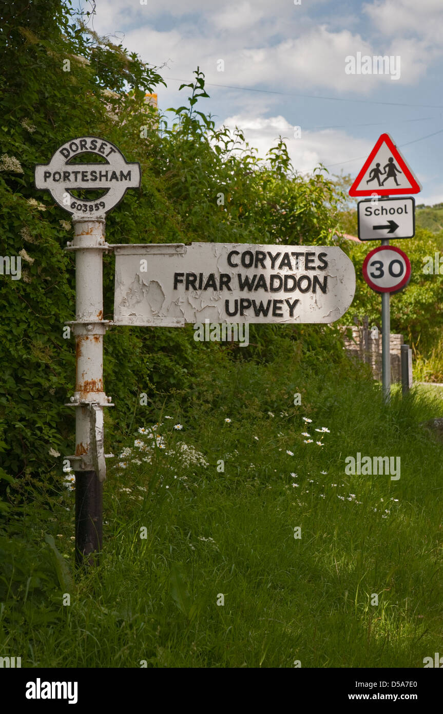 Old Fashioned Road Sign, Portesham, Dorset, England Stock Photo - Alamy
