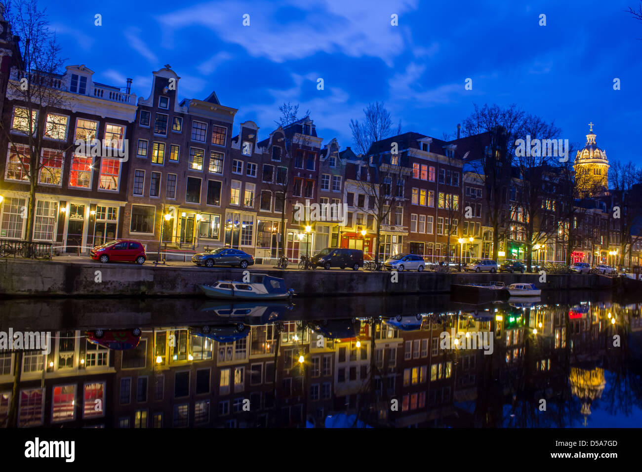 Amsterdam Grachten at the evening Stock Photo - Alamy