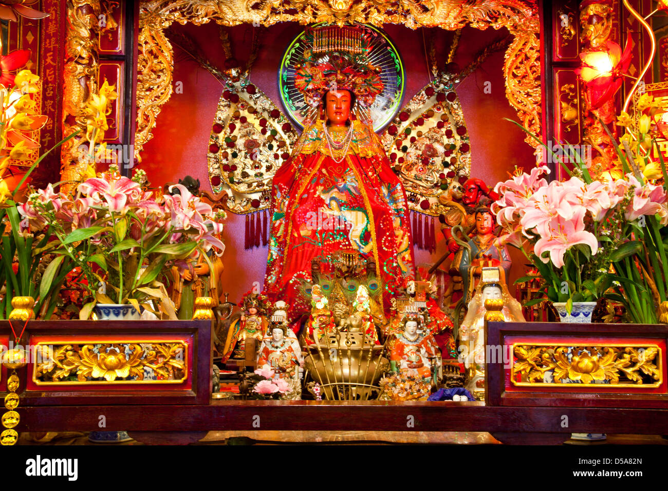 Chua Ba Thien Hau Temple, Chinatown, downtown Los Angeles, California ...