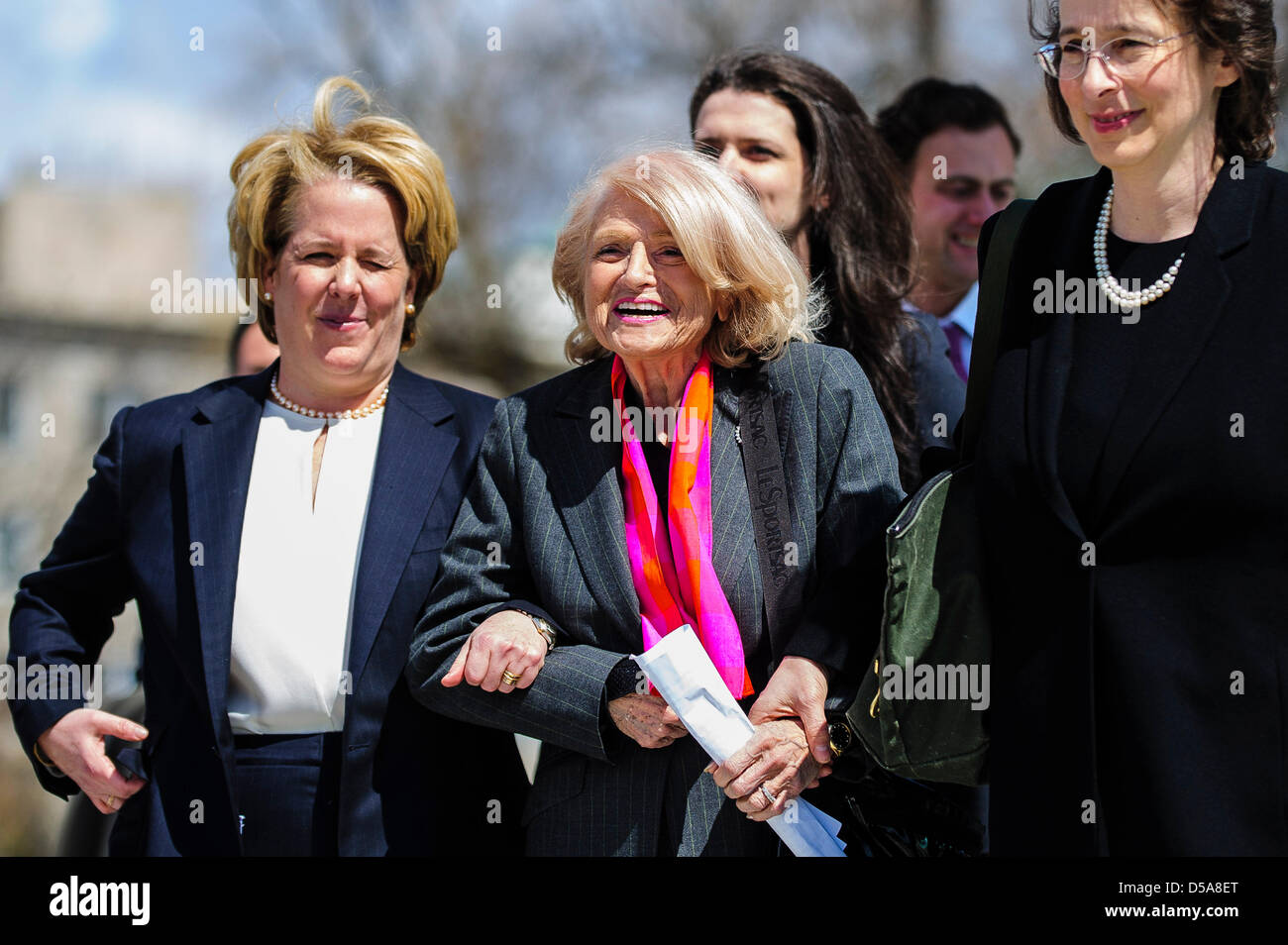 Roberta kaplan hi-res stock photography and images - Alamy