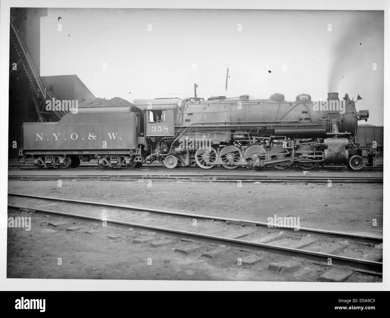 Impressive steam locomotive hi-res stock photography and images - Alamy