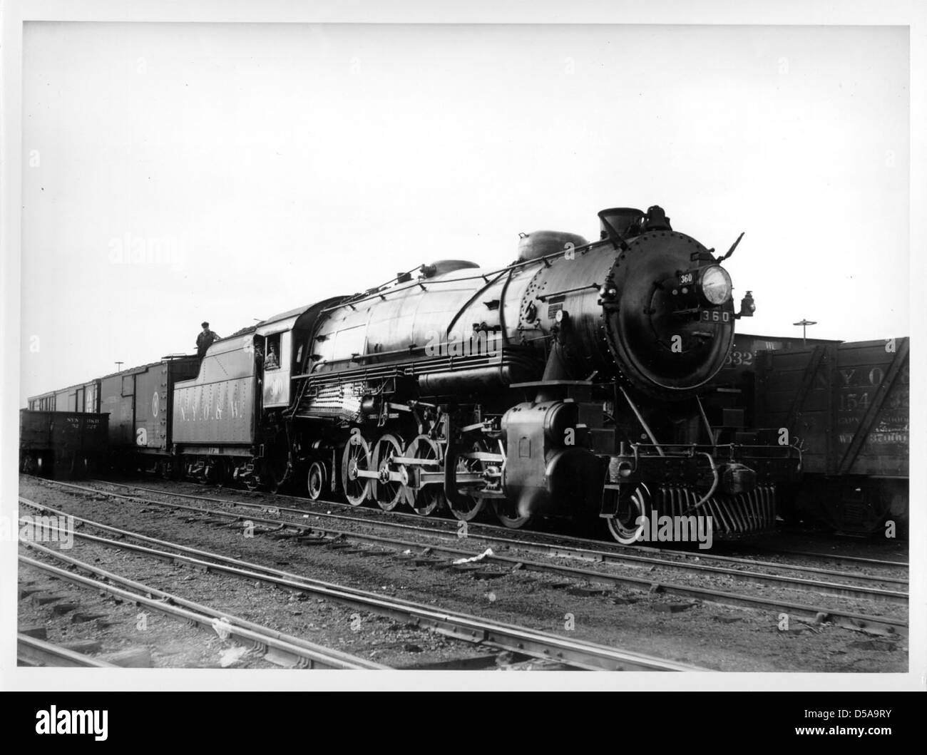 Class x hi-res stock photography and images - Alamy