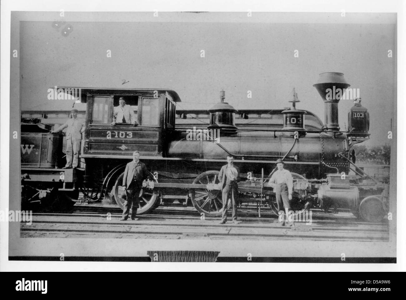 New york ontario and western railway hi-res stock photography and ...