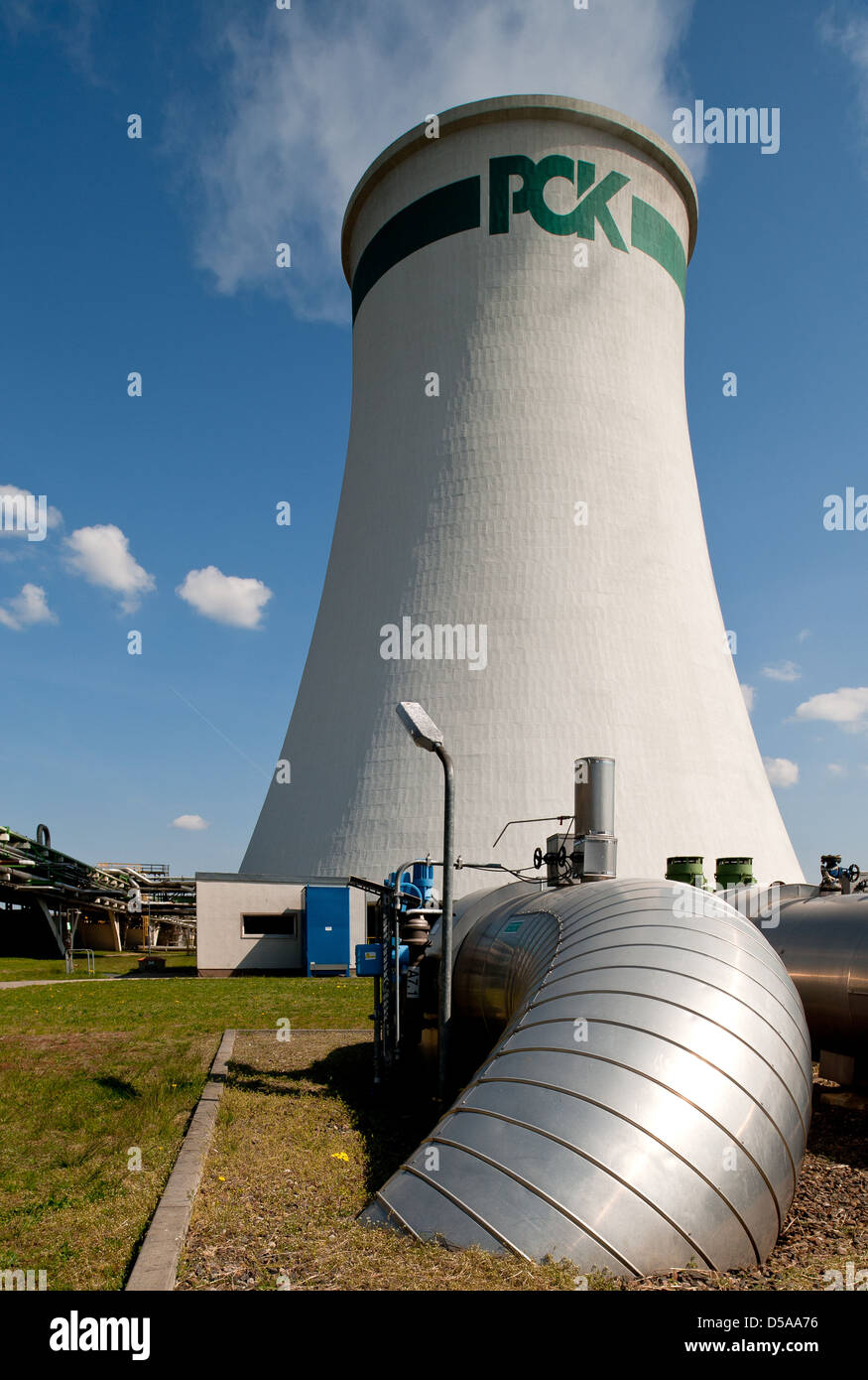 Pck Oil Refinery High Resolution Stock Photography and Images - Alamy